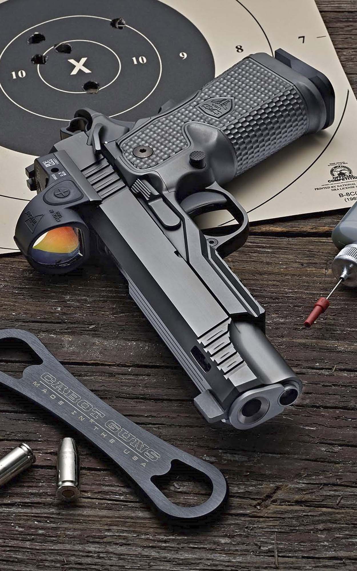 Cabot Guns Insurrection: a groundbreaking double-stack 1911 pistol ...